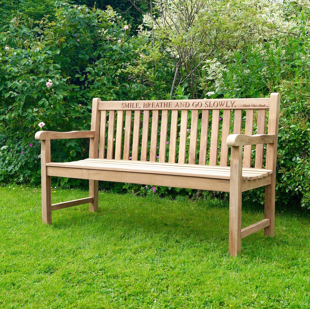 Engraved Wooden Garden Benches | TraditionalWoodenGifts.co.uk