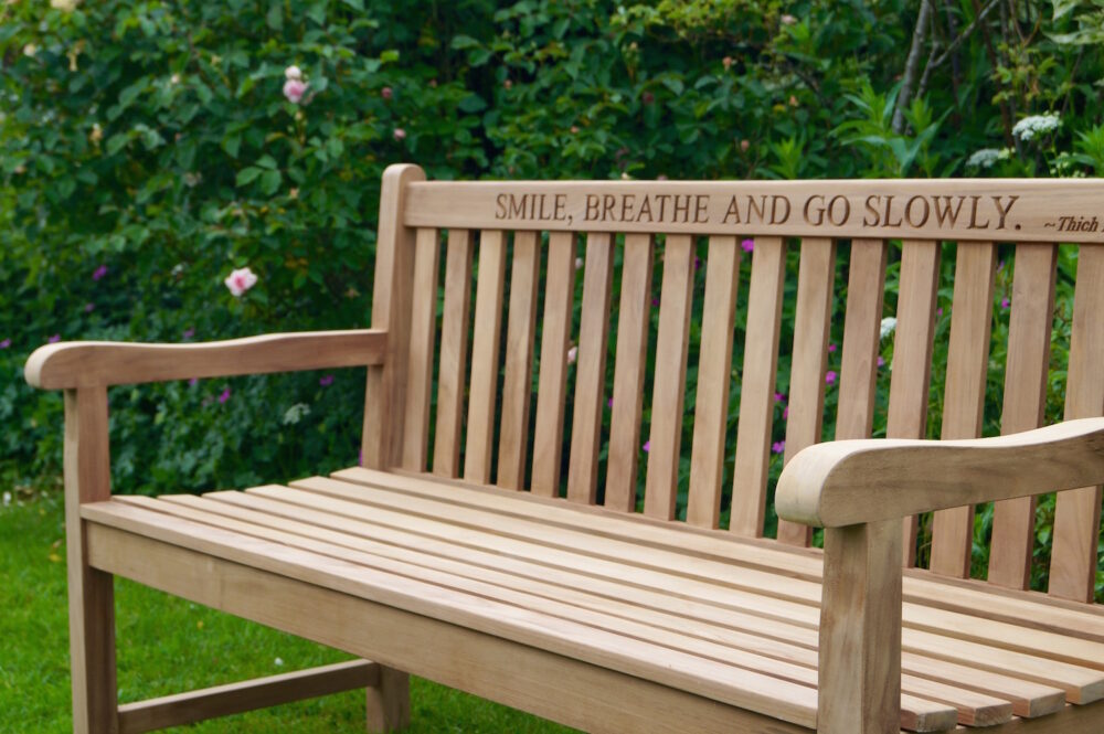 Engraved Wooden Garden Benches | TraditionalWoodenGifts.co.uk