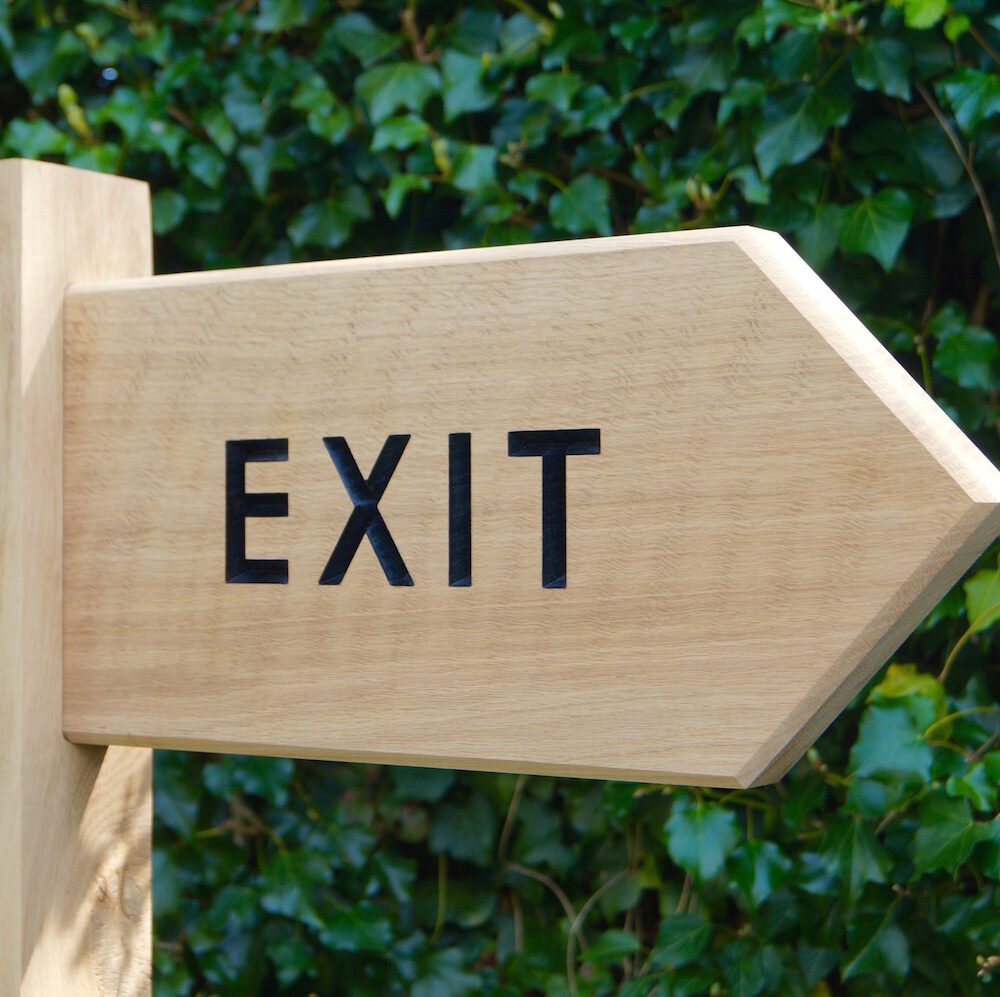 Free Standing Oak House Signs | TraditionalWoodenGifts.co.uk