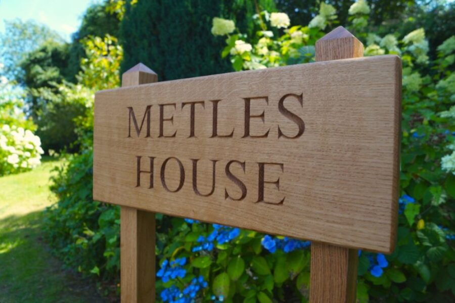 Free Standing Wooden House Signs | TraditionalWoodenGifts