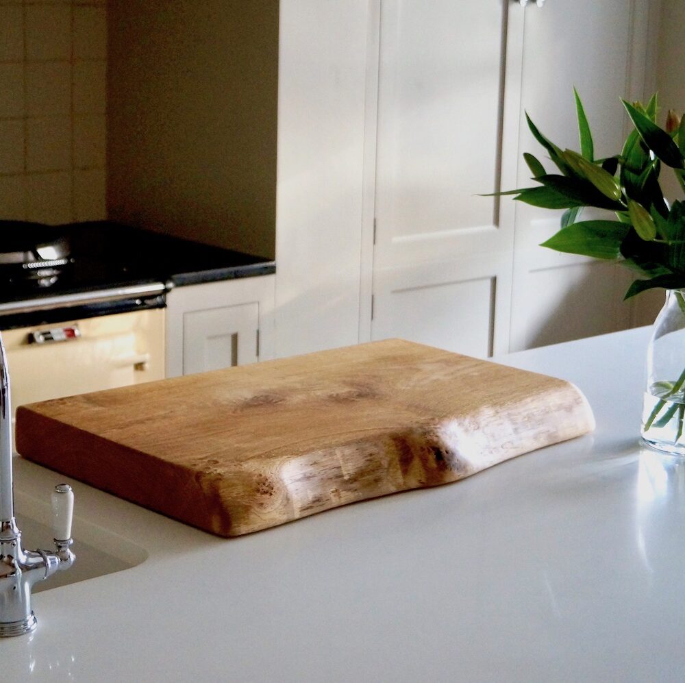 Large Live Edge Chopping Boards | TraditionalWoodenGifts.co.uk