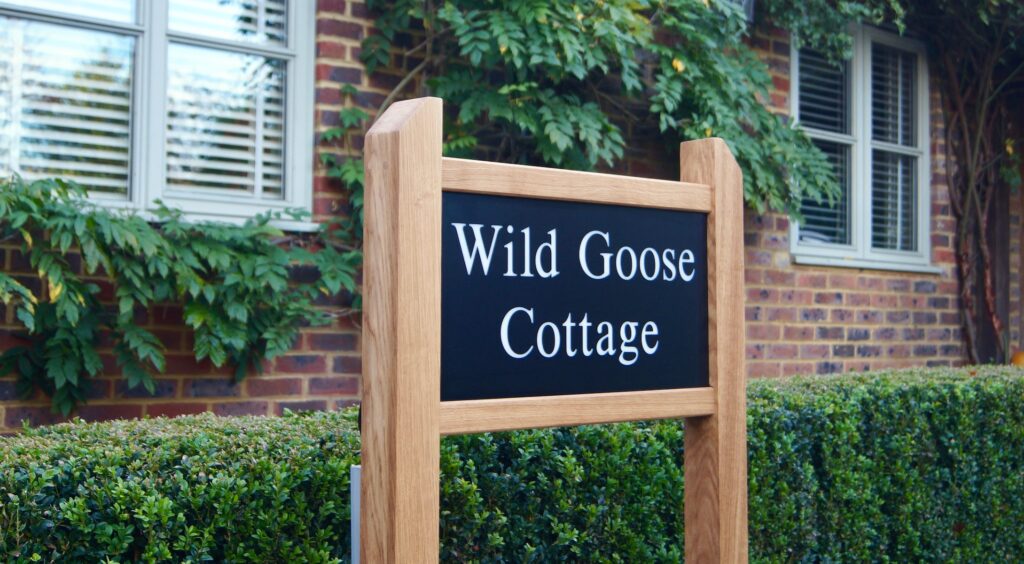 Premium Free Standing House Light-Sign | Traditional Wooden Gifts