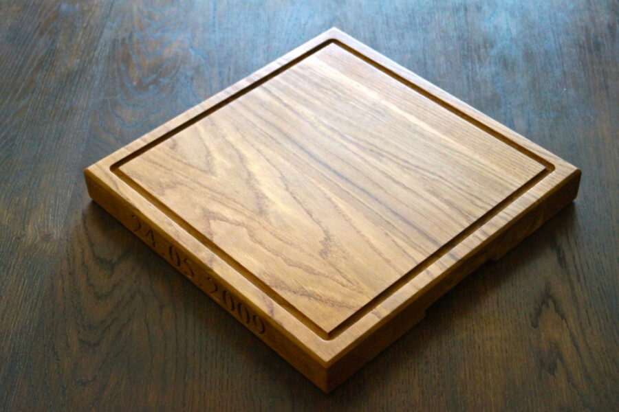 Personalised Wooden Cheese Boards | TraditionalWoodenGifts